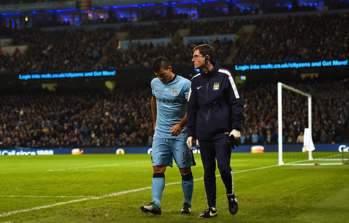Manchester City striker Sergio Aguero (knee) could miss up to 6 weeks ...