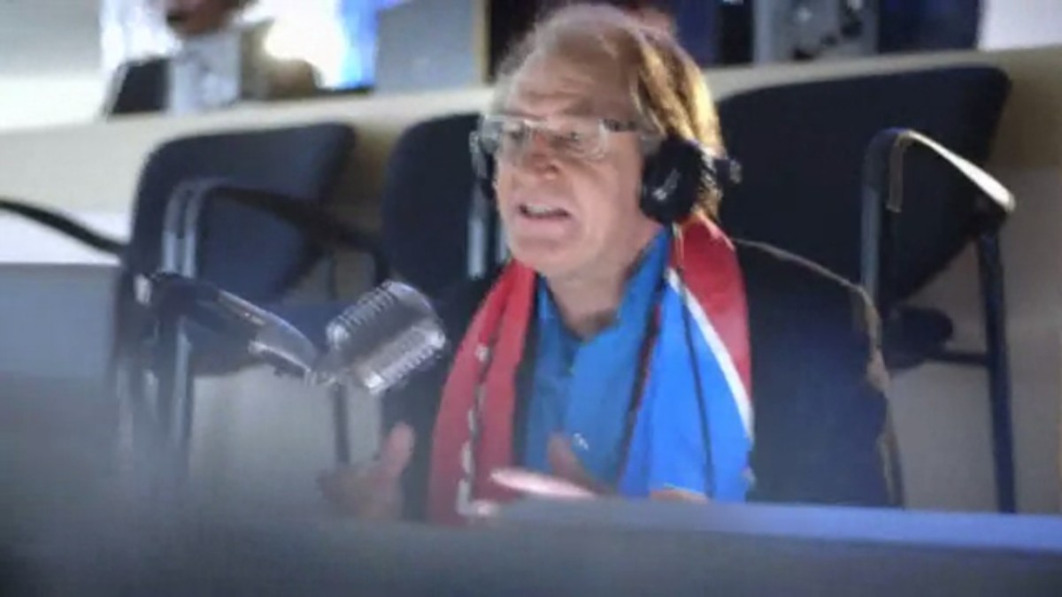British soccer announcer Ray Hudson waxes poetic about ice cream in new ...