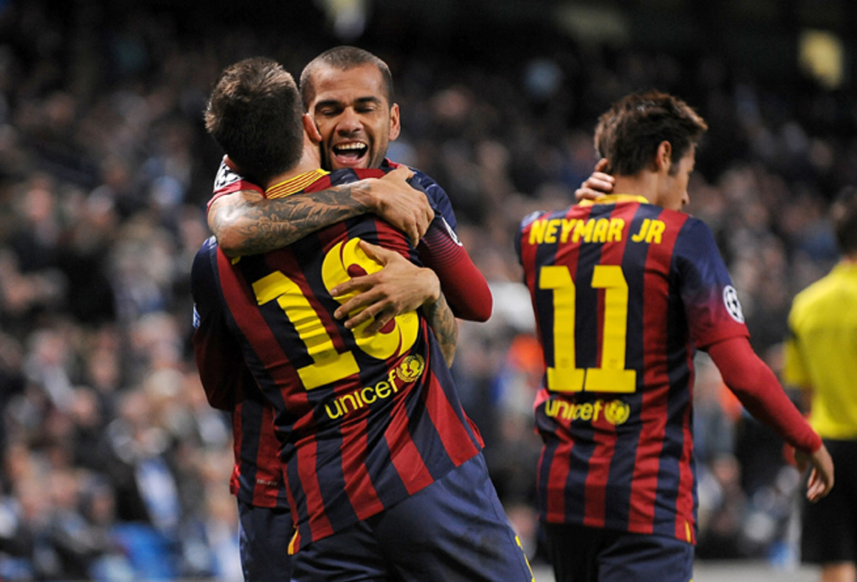 Messi, Barcelona seize Champions League edge over Manchester City ...