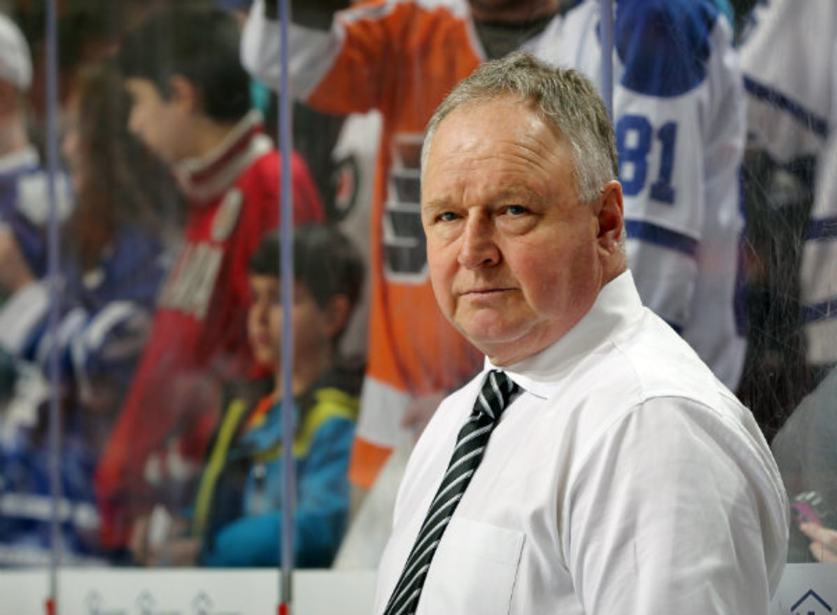 Toronto Maple Leafs extend contract of coach Randy Carlyle - Sports ...