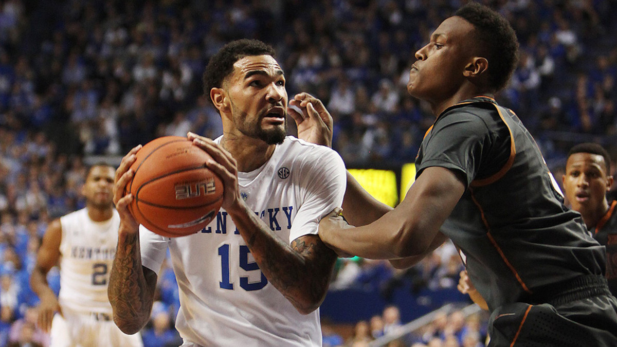 Top-ranked Kentucky Wildcats passes latest test, dispatches No. 6 Texas ...
