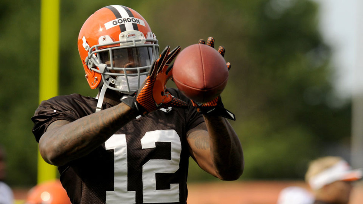 Josh Gordon back at practice with Browns - Sports Illustrated