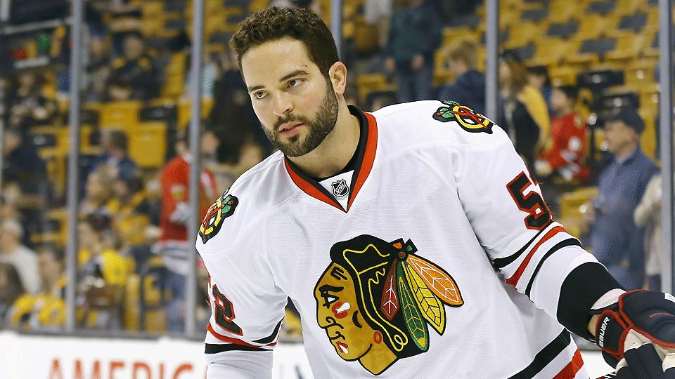 Blackhawks trade F Brandon Bollig to Calgary - Sports Illustrated