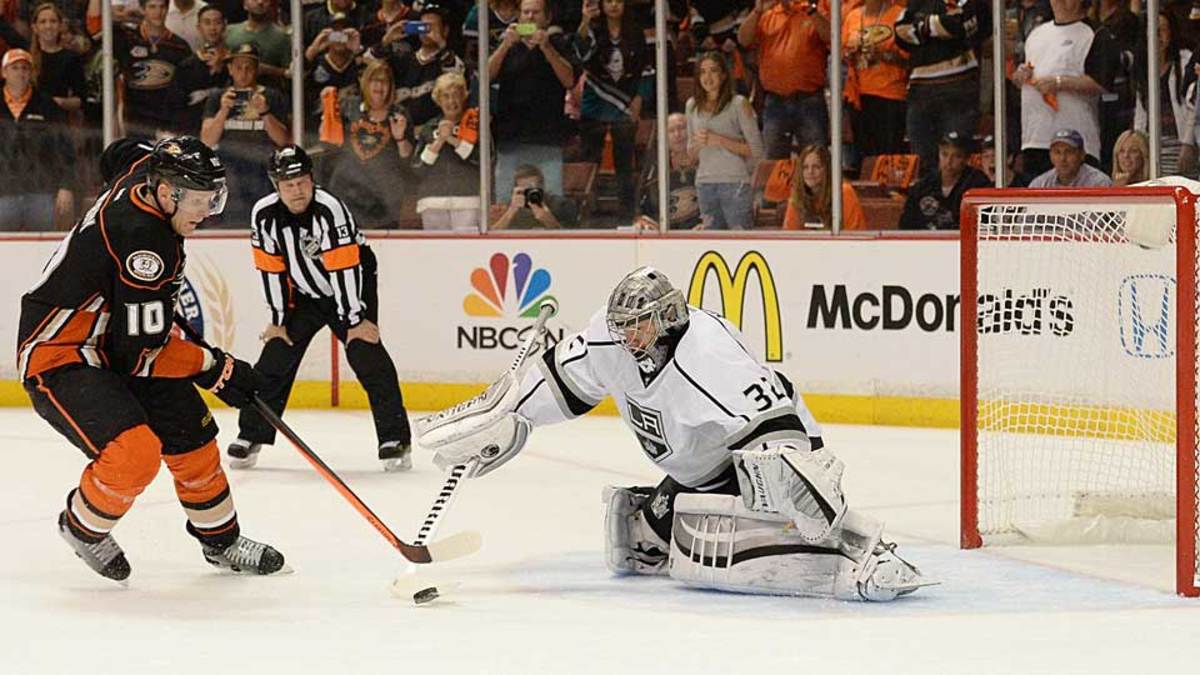 Power Rankings: Ducks hang on to top spot in battle with Kings - Sports ...