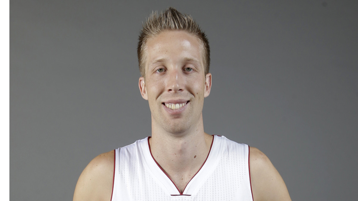 Miami Heat center Justin Hamilton has heart procedure - Sports Illustrated