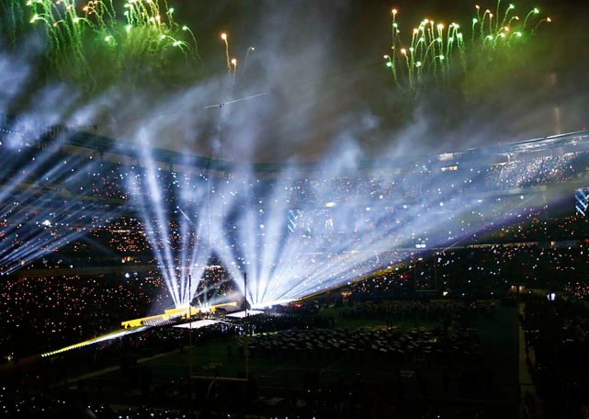 Super Bowl XLVIII Halftime Show - Sports Illustrated