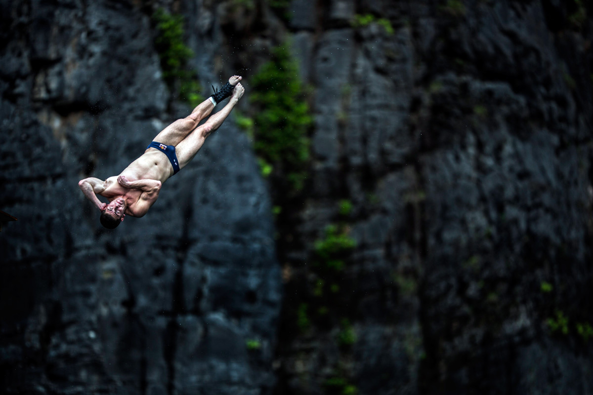 Free Falling: The Cliff Diving World Series - Sports Illustrated
