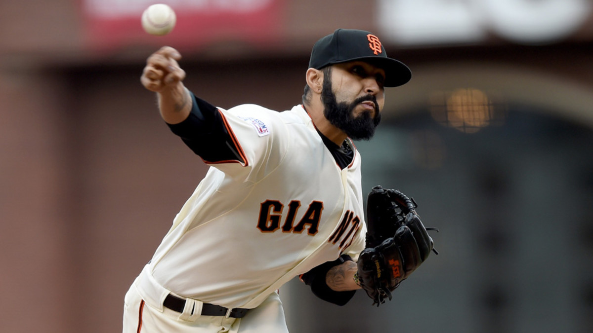 San Francisco Giants agree to re-sign Sergio Romo to two-year, $15 ...