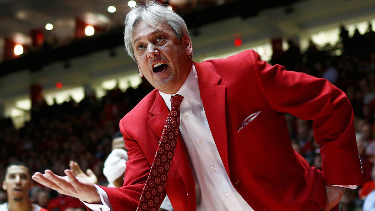 New Mexico coach Craig Neal talks Year 2 as a head coach, roster ...