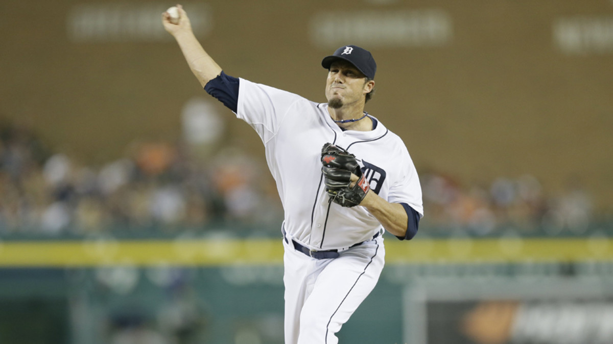 Detroit Tigers closer Joe Nathan apologizes for chin flick gesture ...