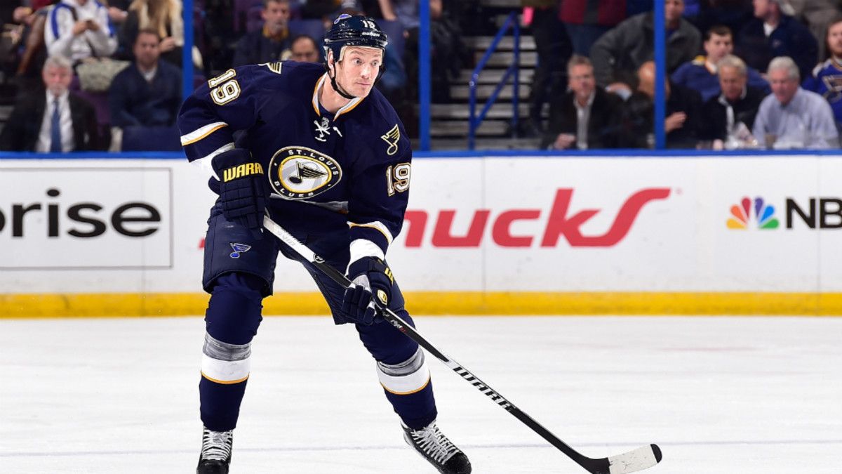 St. Louis Blues defenseman Jay Bouwmeester's ironman consecutive games ...