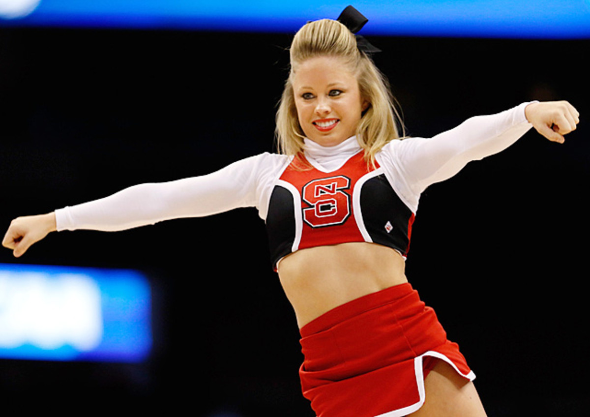 NCAA Tournament Cheerleaders: Midwest - Sports Illustrated