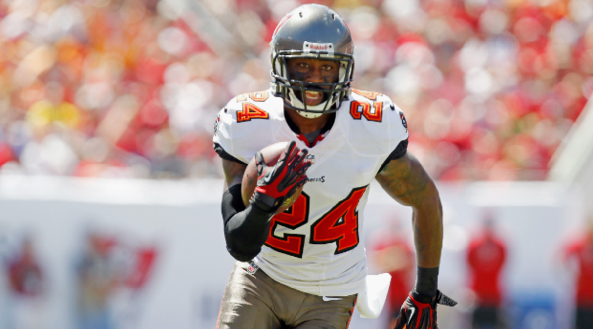 SI Now: Darrelle Revis, Patriots both happy to rent - Sports Illustrated