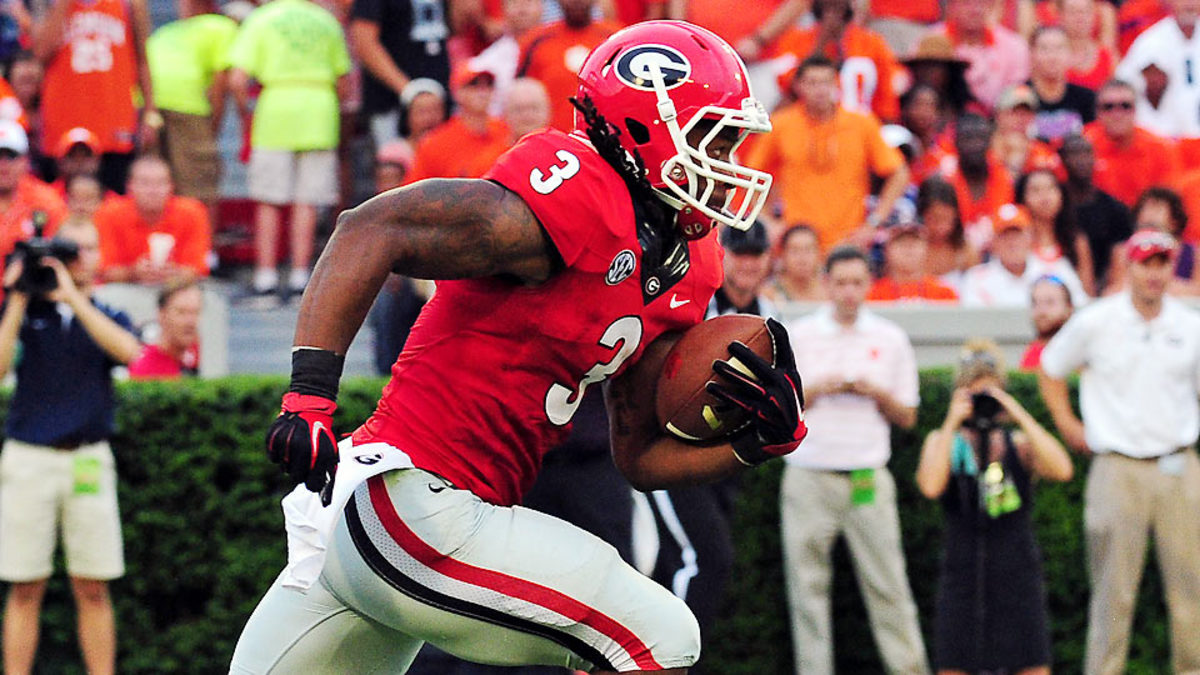 WATCH: Todd Gurley headbutts South Carolina defender after play ...