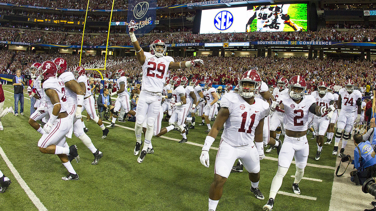 Why Alabama is the first College Football Playoff favorite - Sports ...