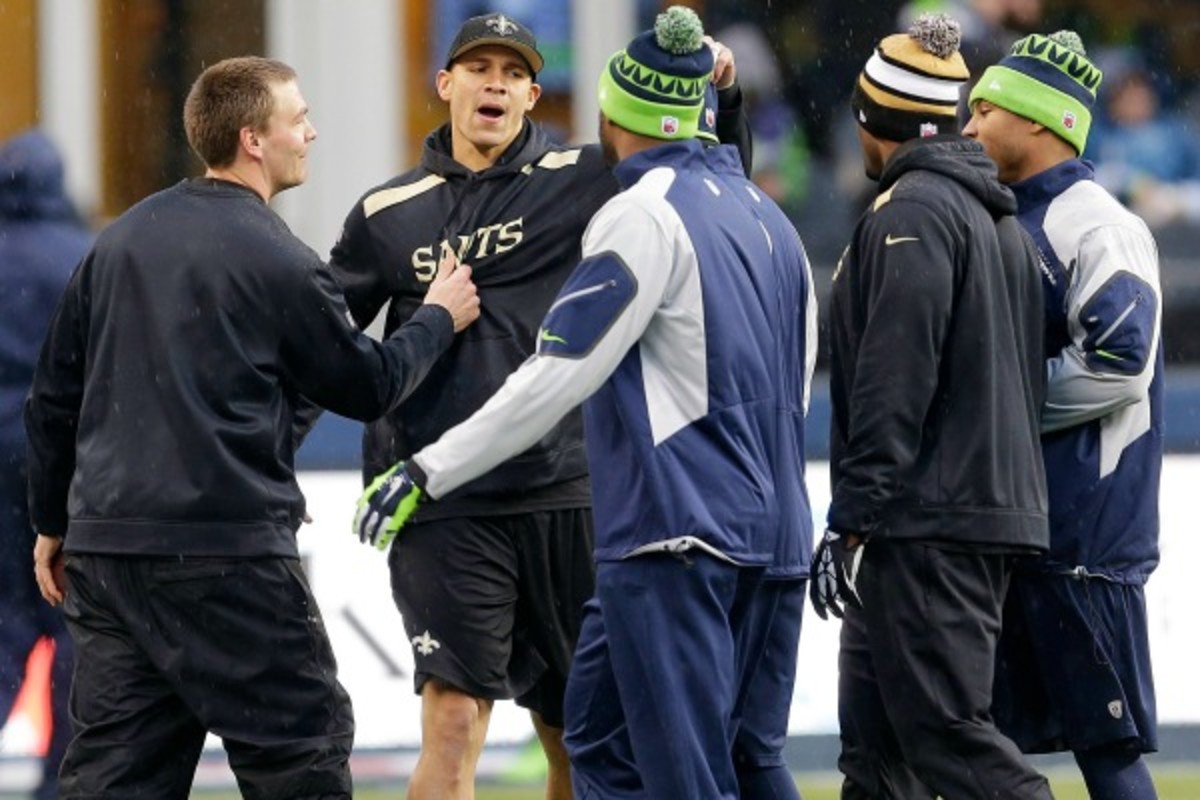 Saints TE Jimmy Graham gets into argument with Seahawks players before ...