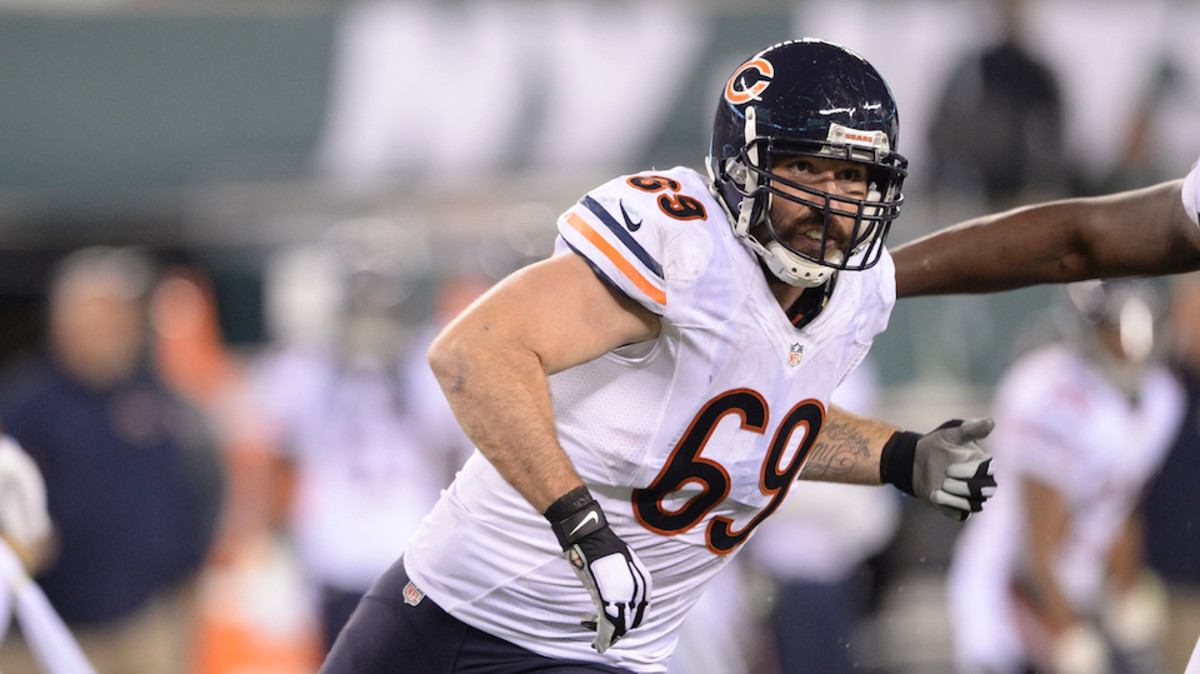 Jared Allen, Chicago Bears DE, sidelined with pneumonia - Sports ...