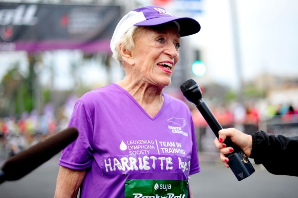 Harriette Thompson, 91, Completes San Diego Marathon, Sets U.S. Record ...