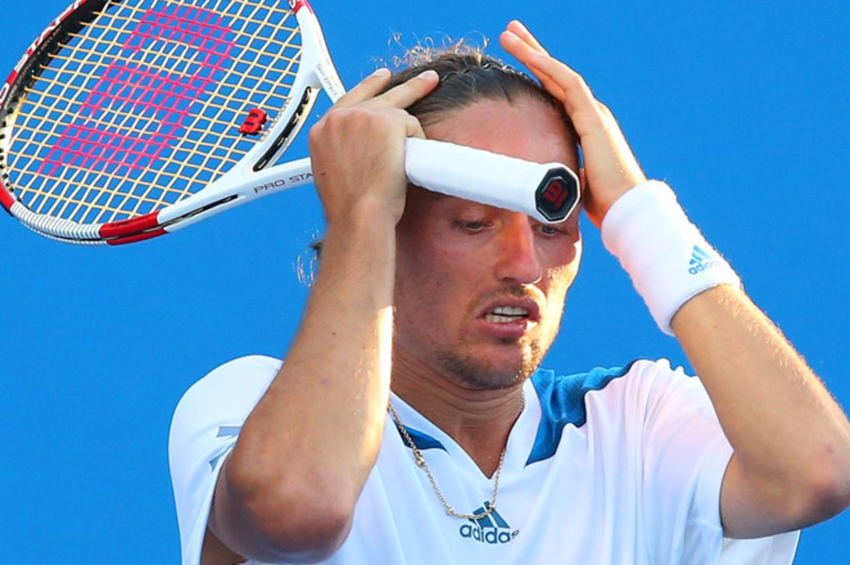 Sixth-seeded Alexandr Dolgopolov ousted from first round in Chile ...
