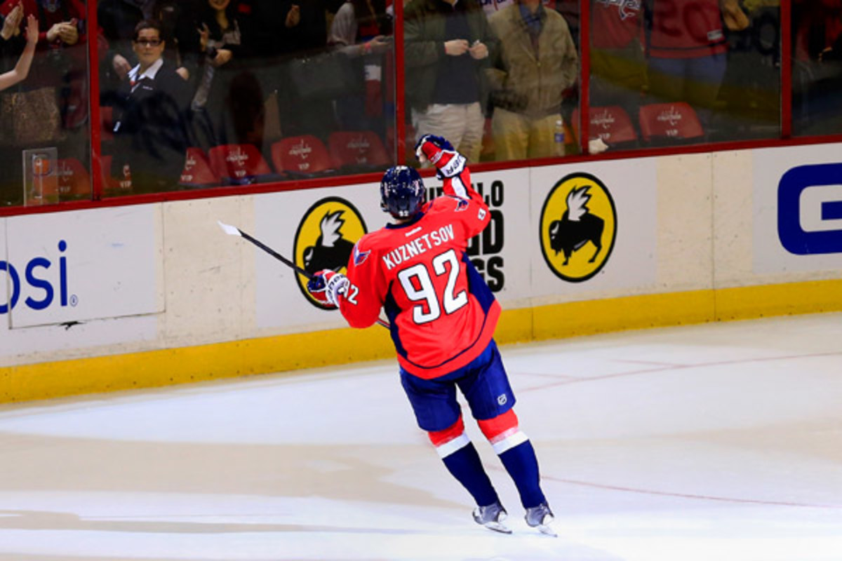 Capitals' Evgeny Kuznetsov gets first NHL points with three-assist ...