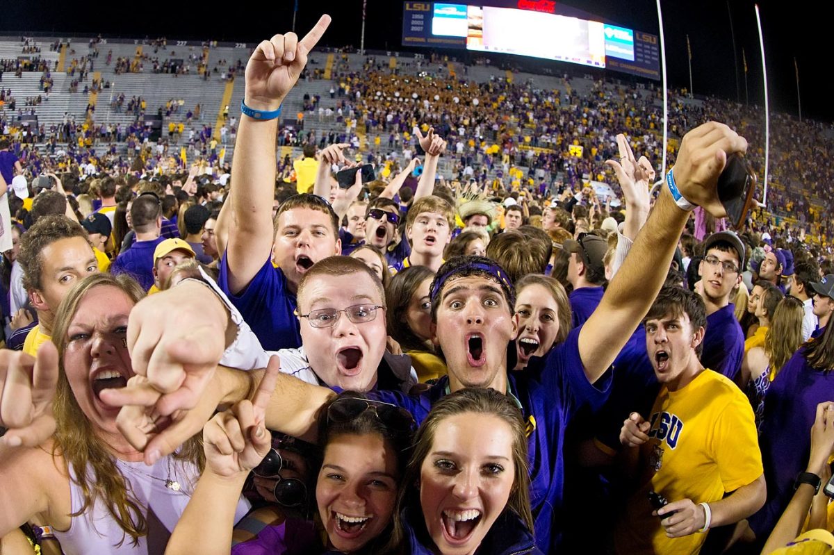 College Superfan, Week 9 - Sports Illustrated