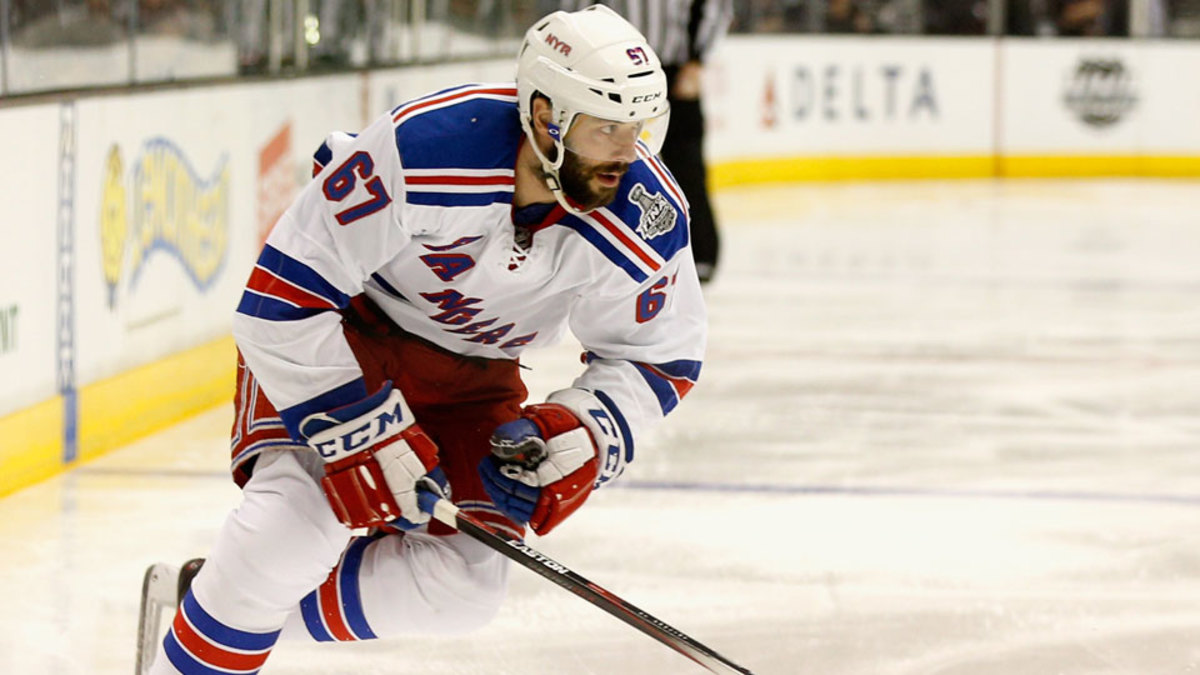 Oilers sign free agents Benoit Pouliot, Mark Fayne - Sports Illustrated