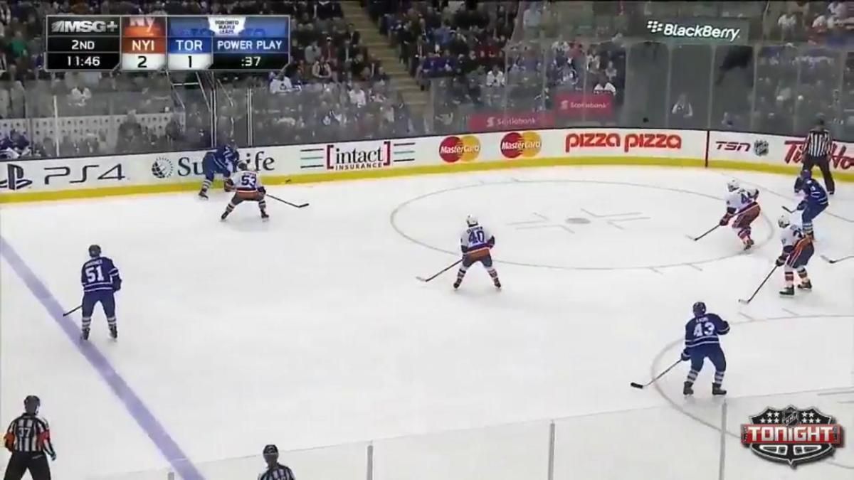 Islanders score three goals in 3rd period, knock off Maple Leafs ...