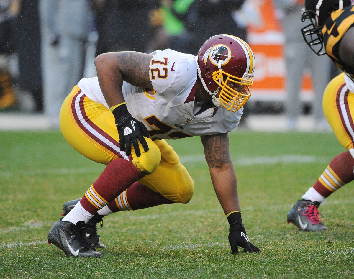 Redskins rework deal with defensive end Stephen Bowen - Sports Illustrated
