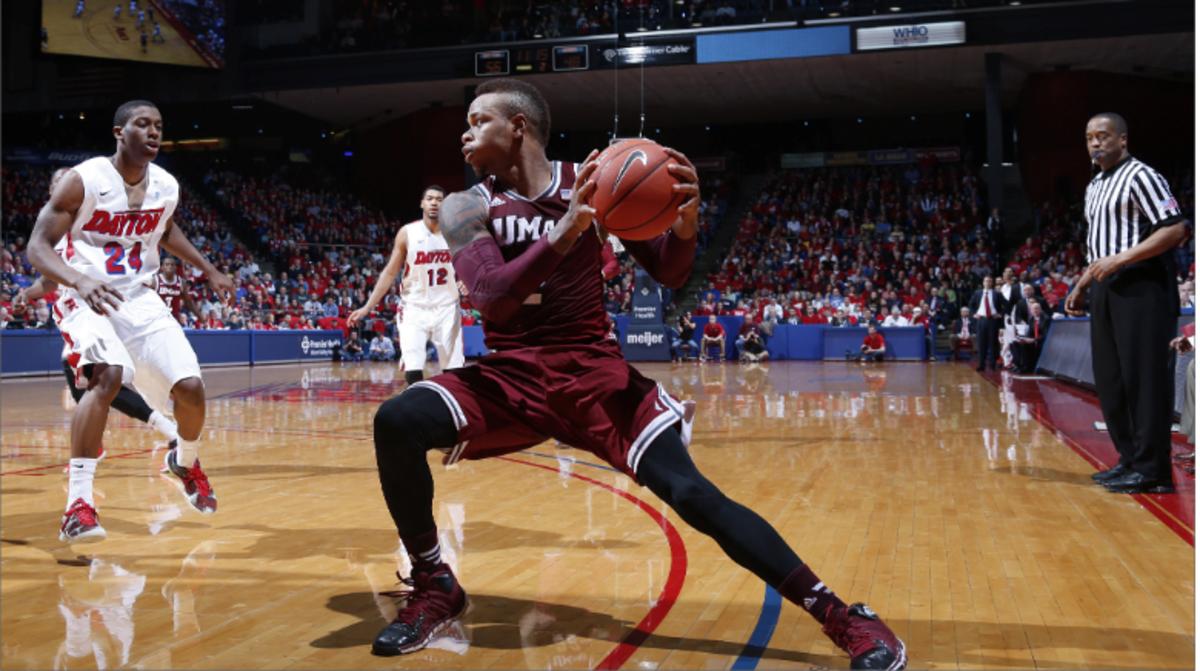 SI Now: College athletes not shocked by Derrick Gordon coming out ...