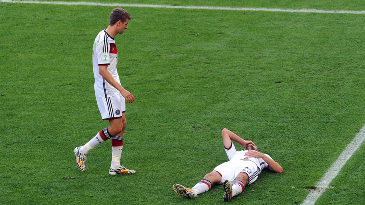 UEFA will allow three-minute concussion breaks during matches - Sports ...