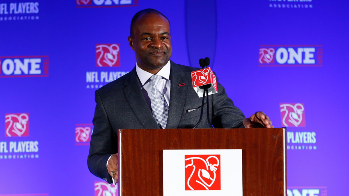 NFLPA announces increase in pension benefits for 1,722 former players ...