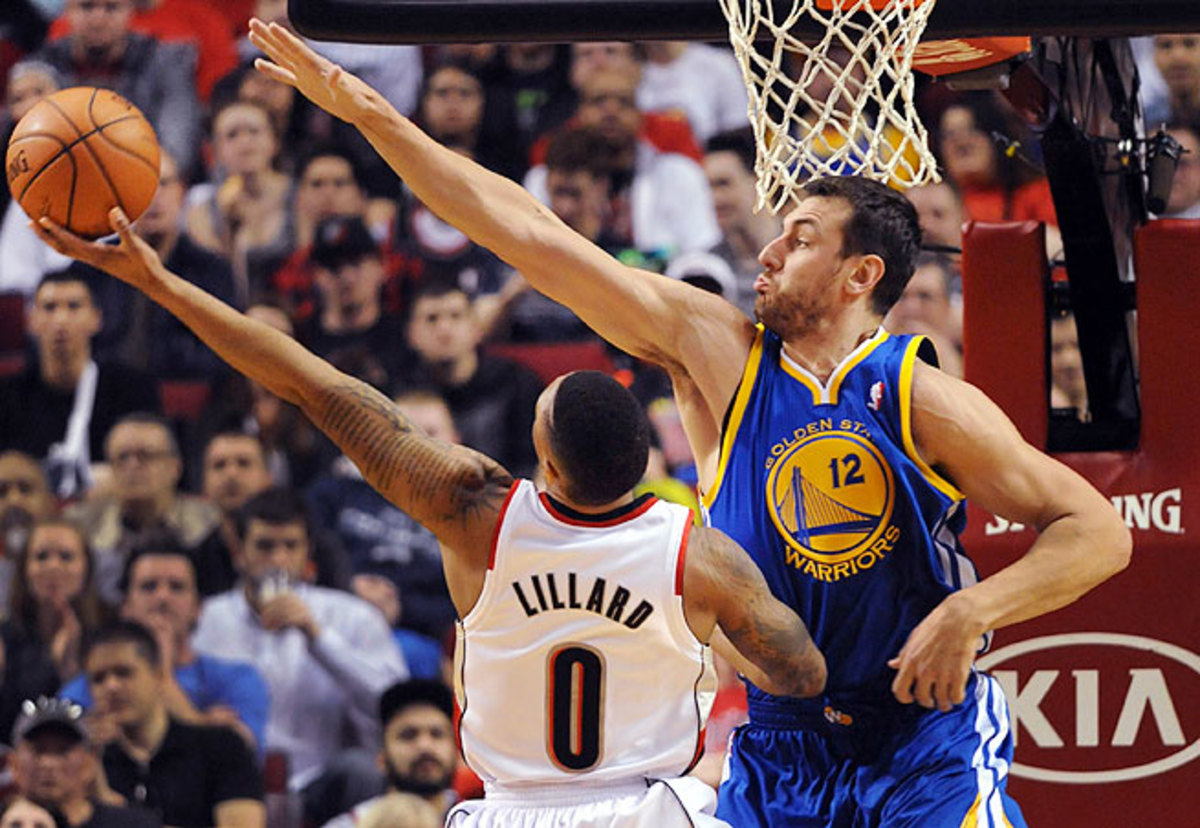 Andrew Bogut Warriors Dunk