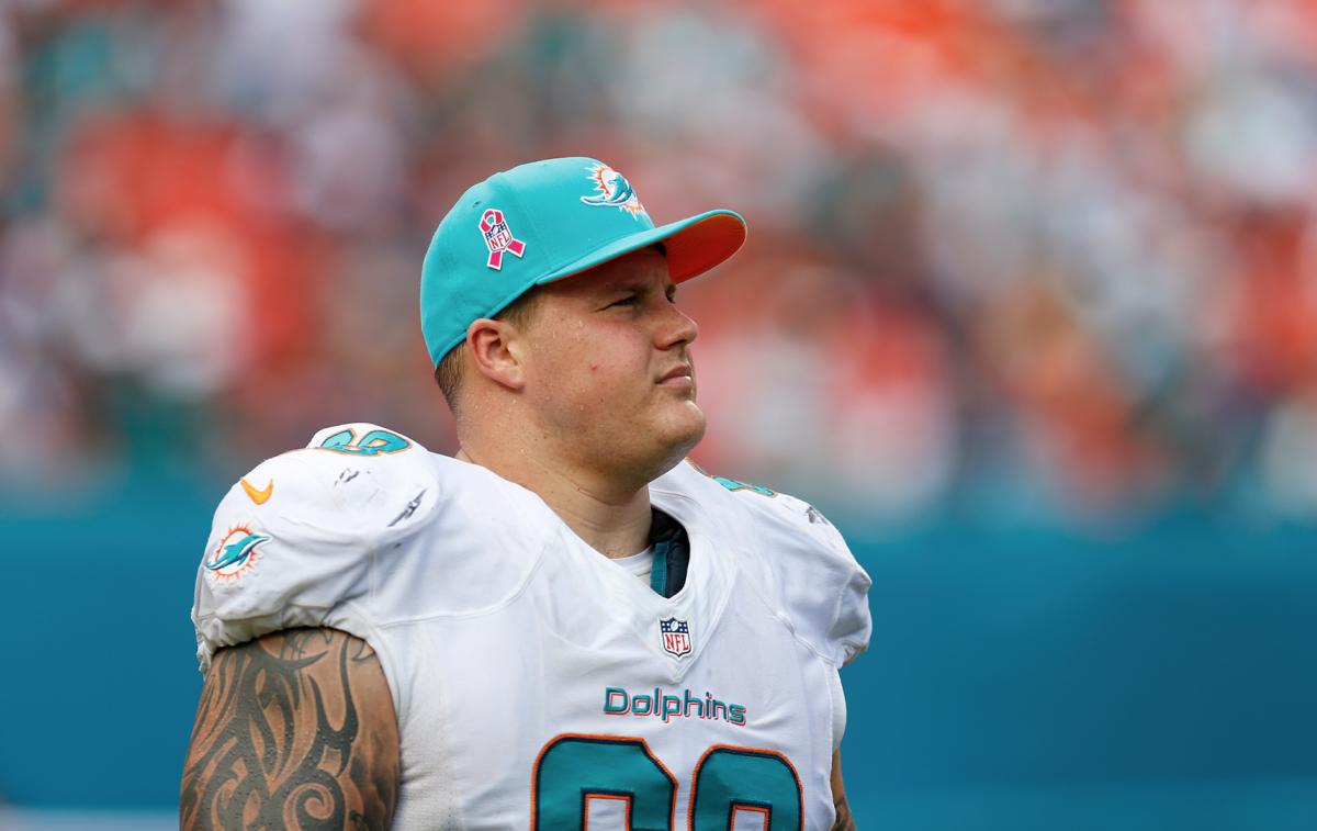 SI Now: Actor Donald Faison gives athlete's advice - Sports Illustrated