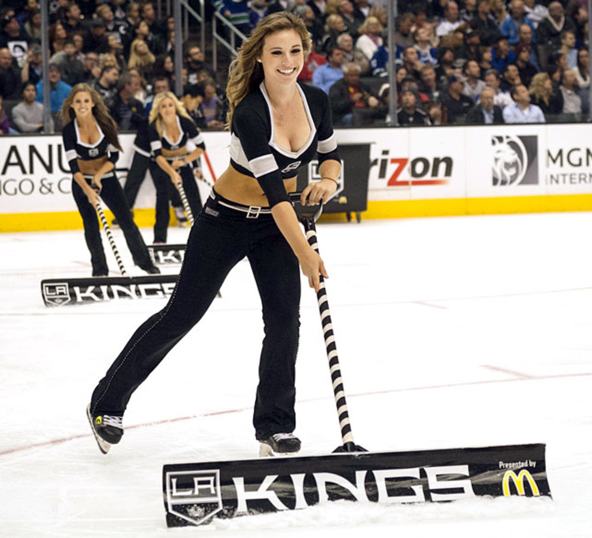 Los Angeles Kings Ice Crew Girls - Sports Illustrated