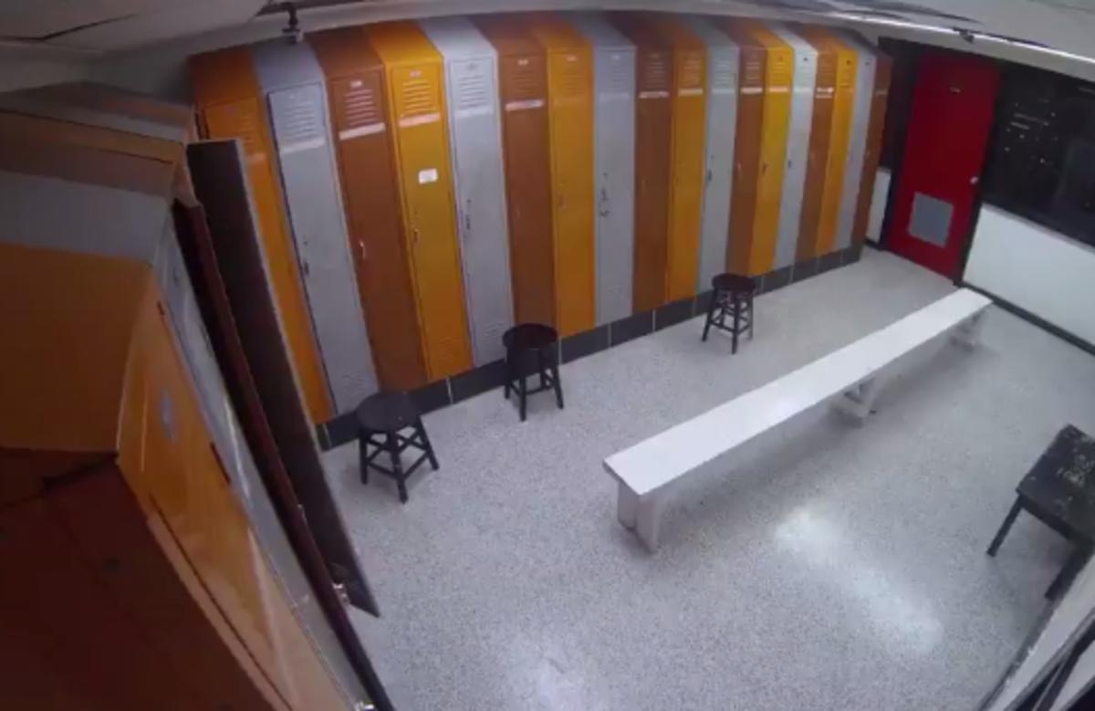 Dwyane Wade Surprises High School Basketball Team with Locker Room ...