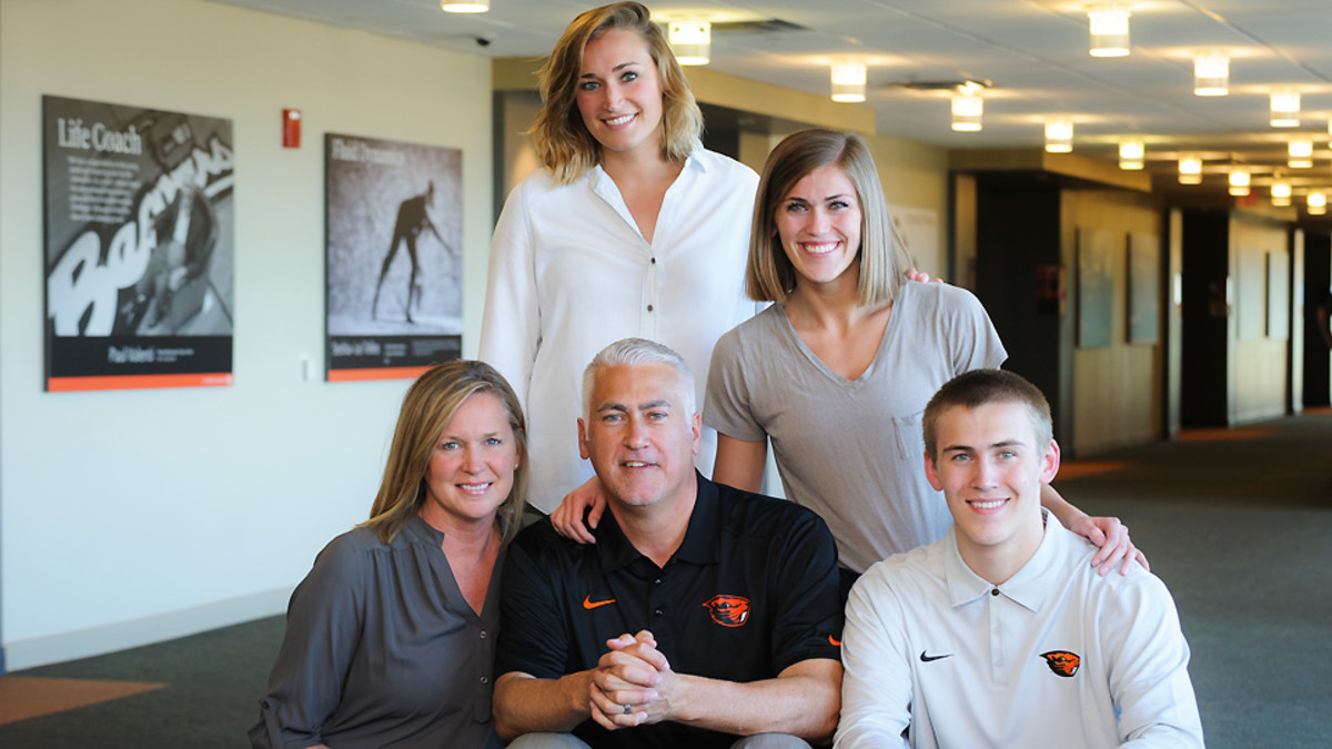Oregon State coach Wayne Tinkle secures commitment of his son, Tres ...