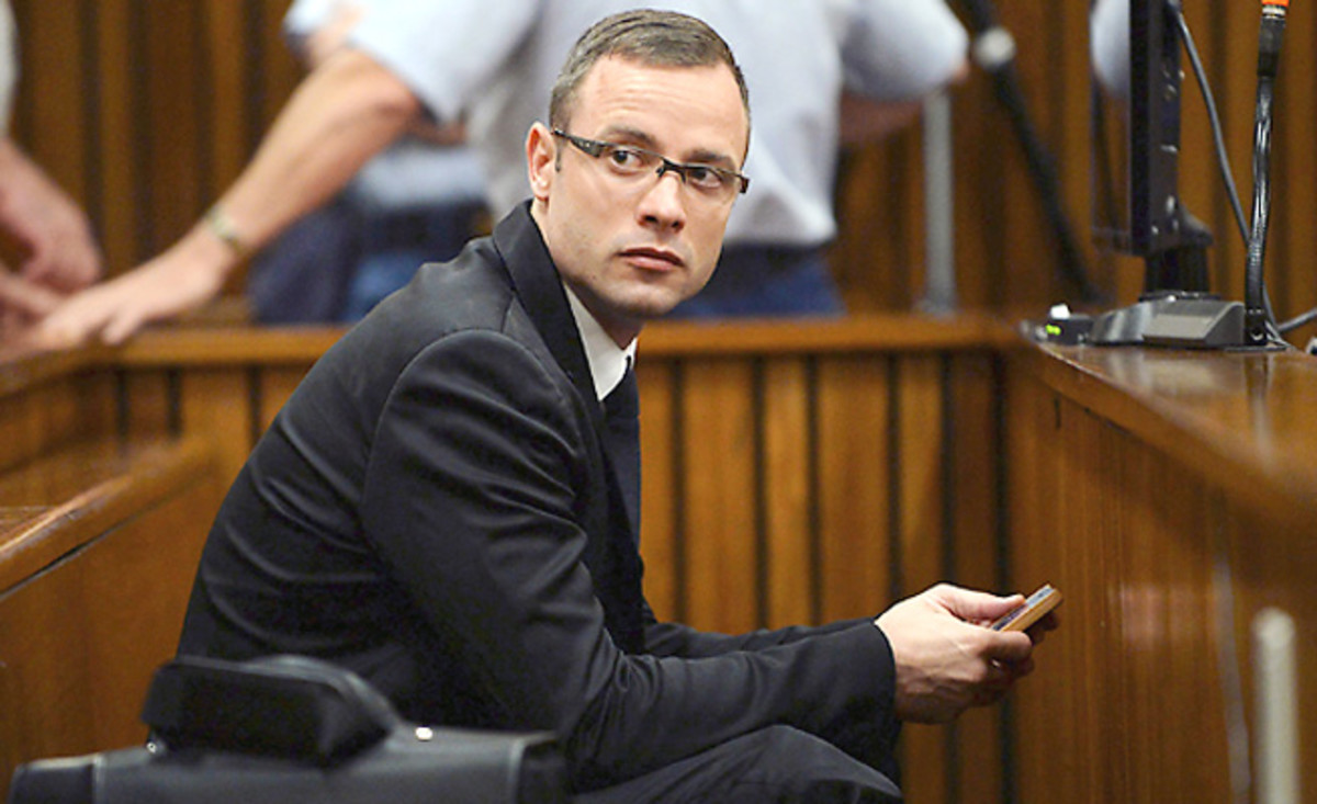 Photos of blood-covered Oscar Pistorius shown at murder trial - Sports ...
