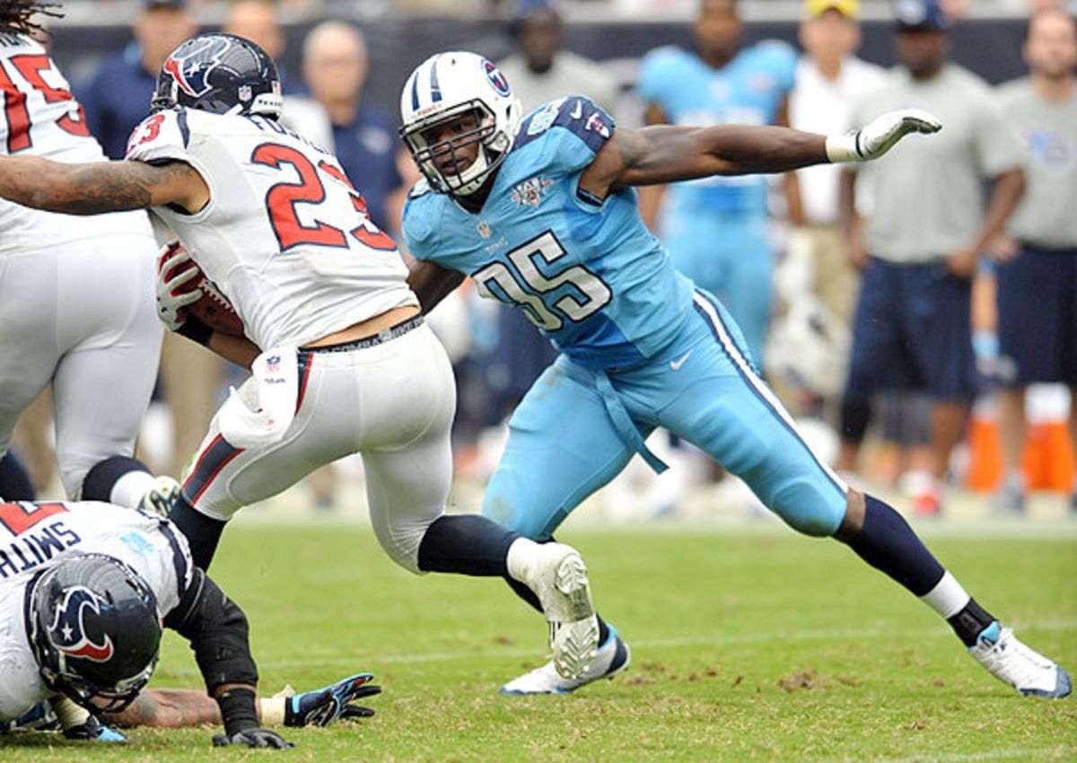 Tennessee Titans restructure contract of Kamerion Wimbley - Sports ...