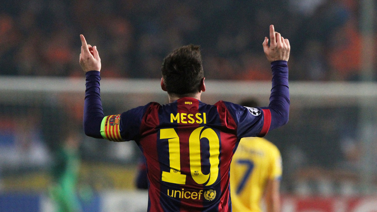 Lionel Messi sets Champions League goal-scoring record - Sports Illustrated