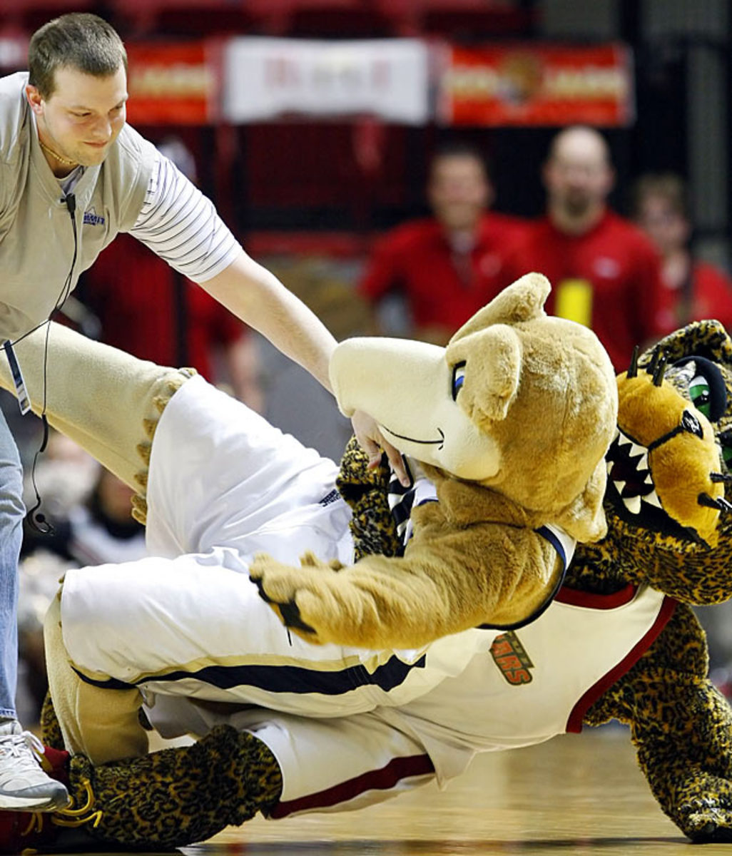 Brawling Mascots - Sports Illustrated