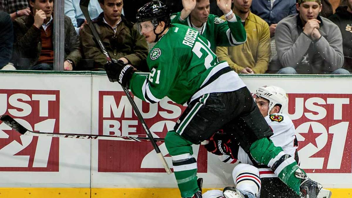 Antoine Roussel avoids arbitration, signs four-year deal with Stars ...