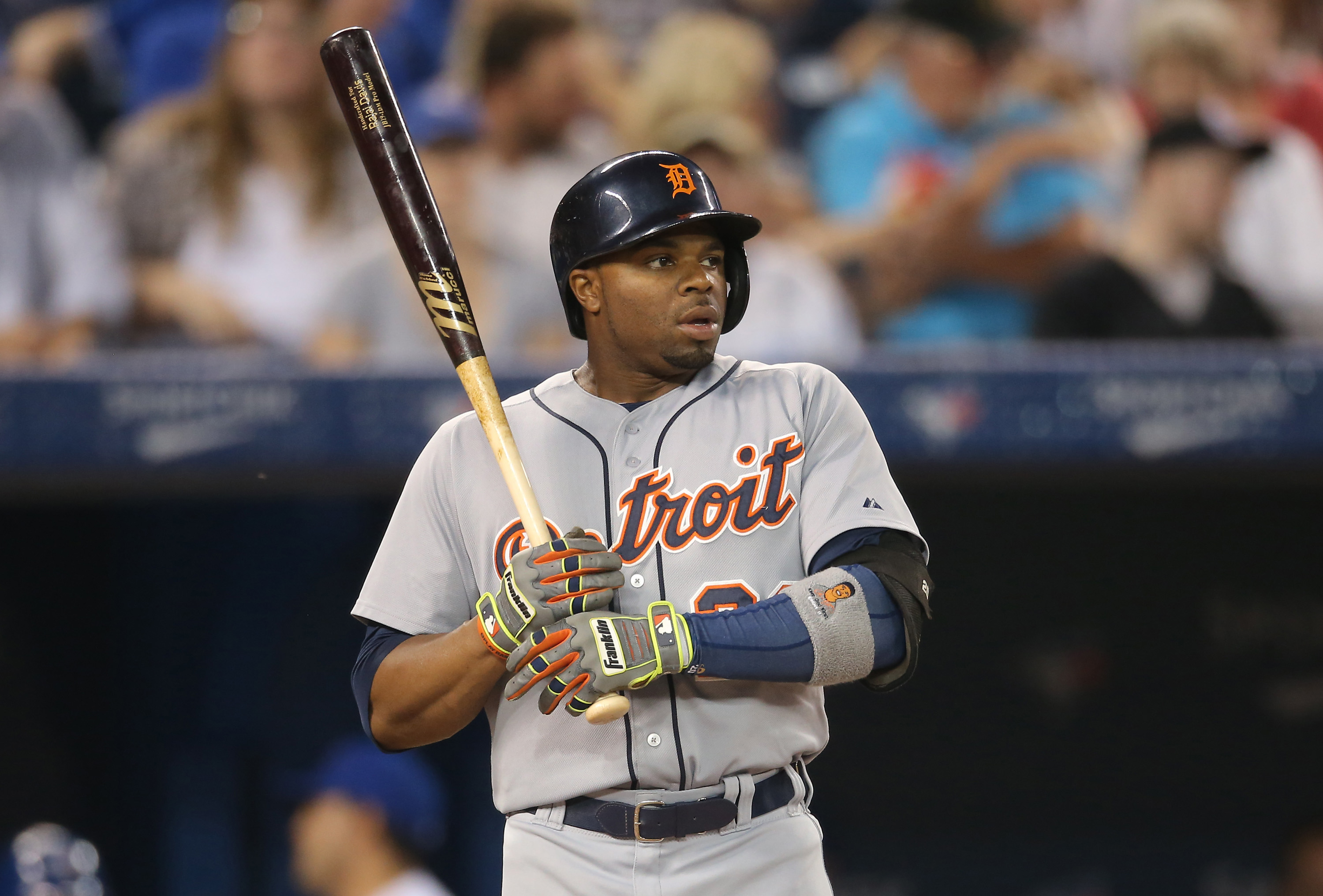 Tigers' Rajai Davis not in Game 3 ALDS lineup vs. Orioles - Sports ...