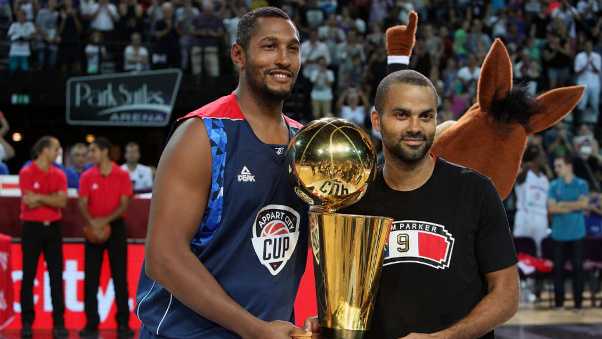 Record 101 international players on NBA rosters to open season - Sports ...