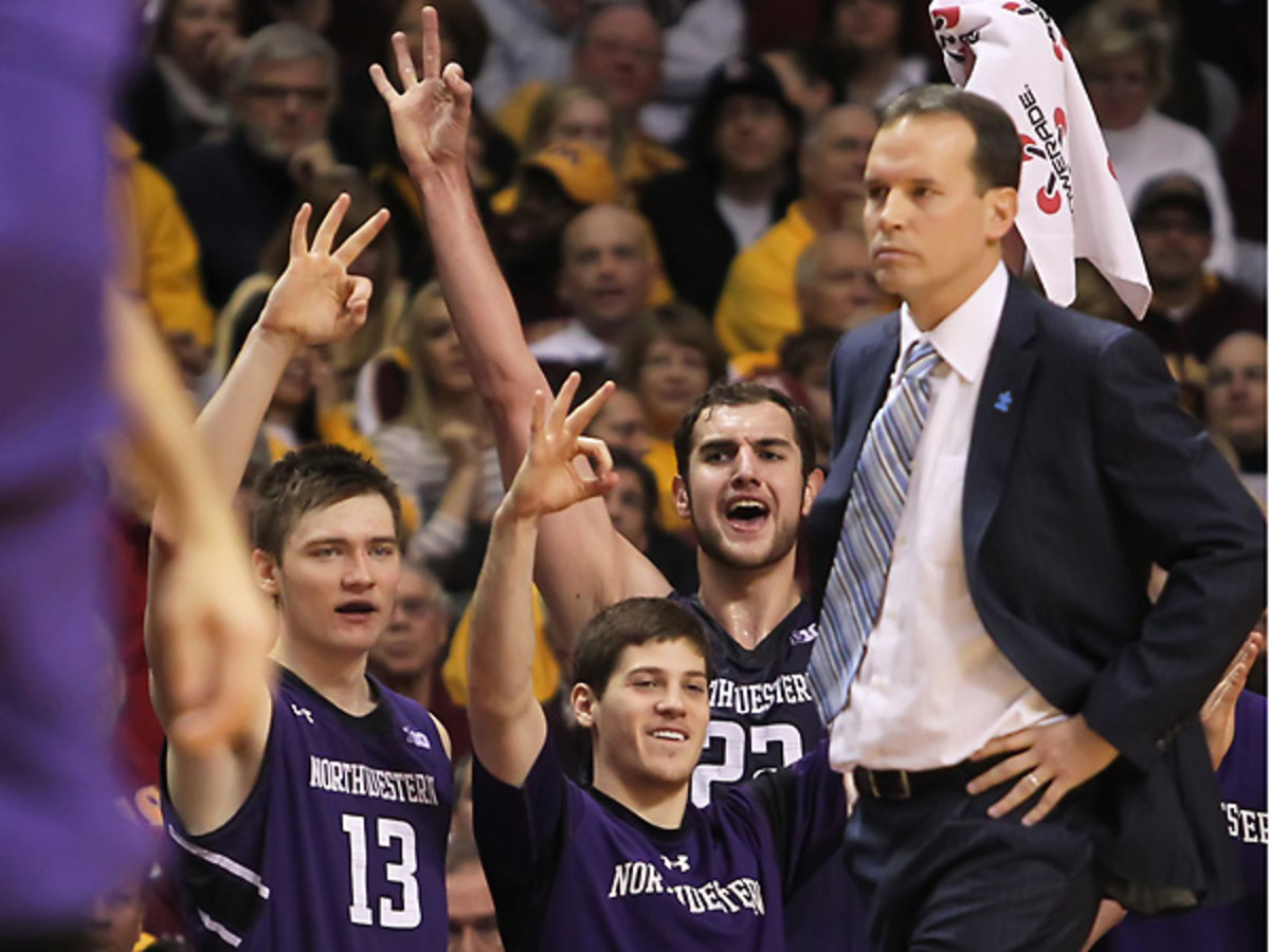 Northwestern continues its surge with 55-54 road win over Minnesota ...