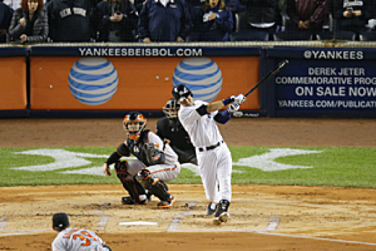 Watch: Derek Jeter doubles in first at-bat of final game at Yankee ...