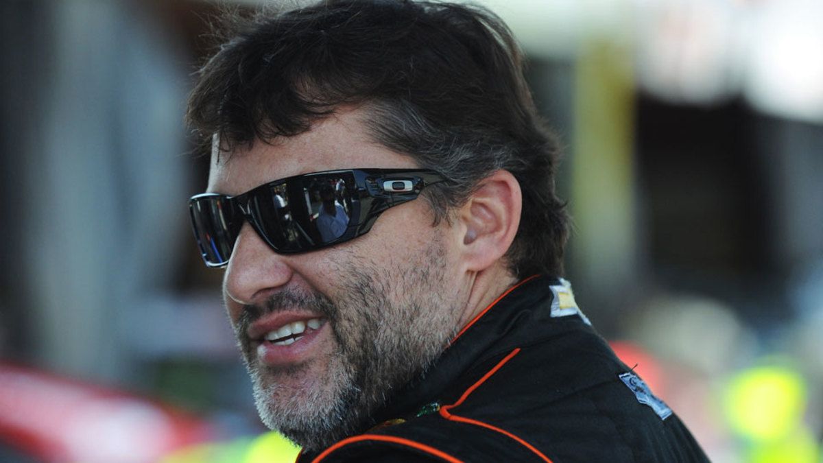 District attorney sending evidence in Tony Stewart case to a grand jury ...