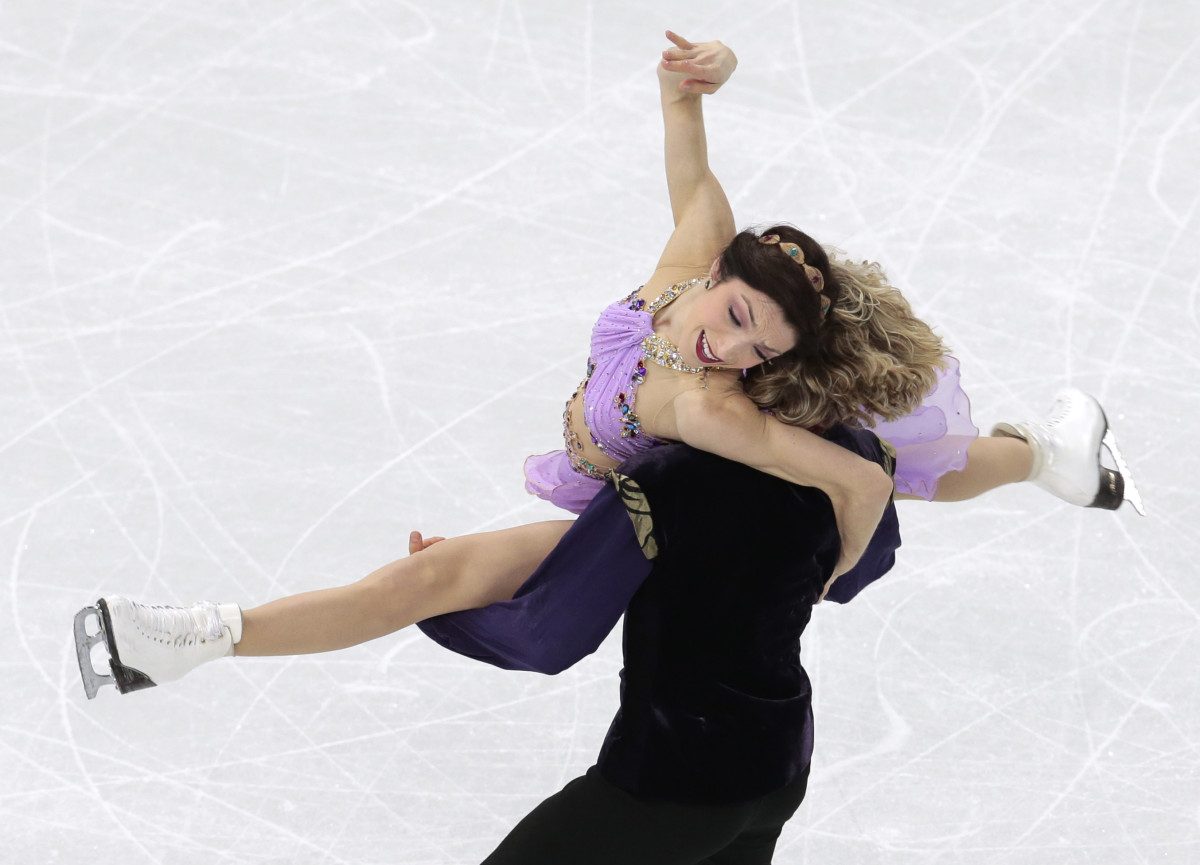 Americans Meryl Davis, Charlie White claim first ice dance gold ...