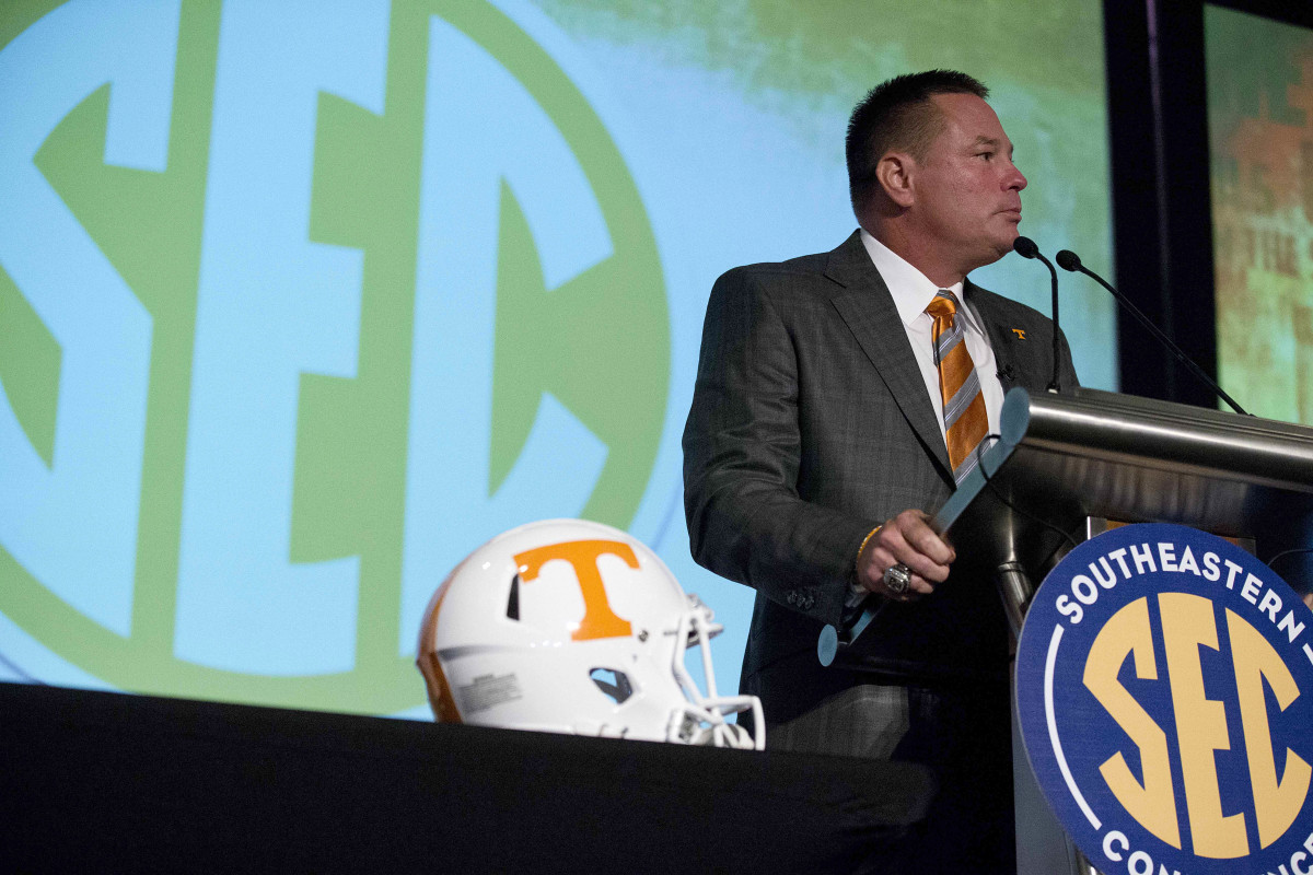 Jones: Tennessee on rise, not doing cartwheels over 7-6 mark - Sports ...