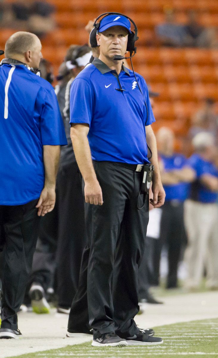 Air Force beats Hawaii 59-7 - Sports Illustrated