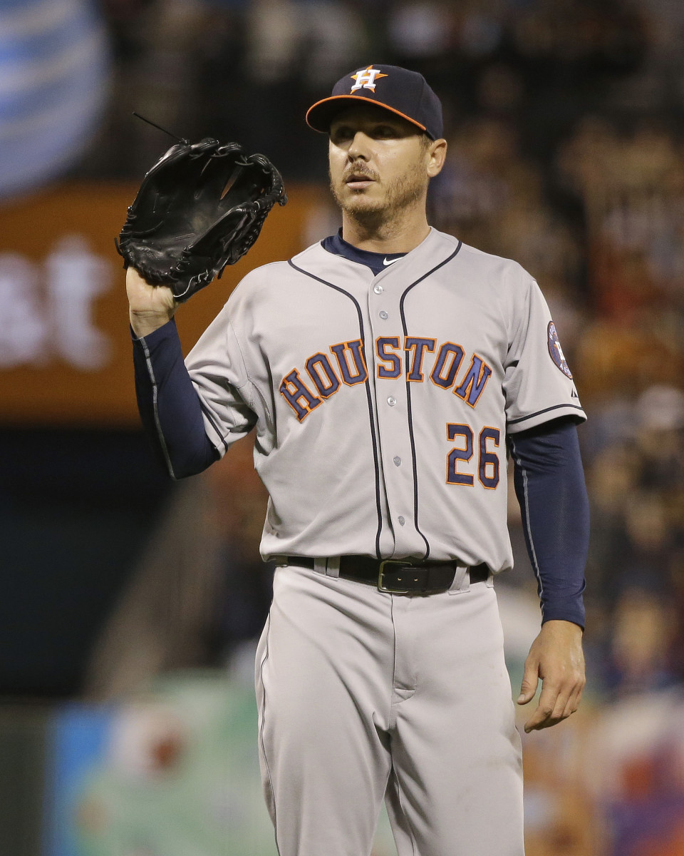 Bumgarner pitches 5-hitter, overpowers Astros as Giants win - Sports ...